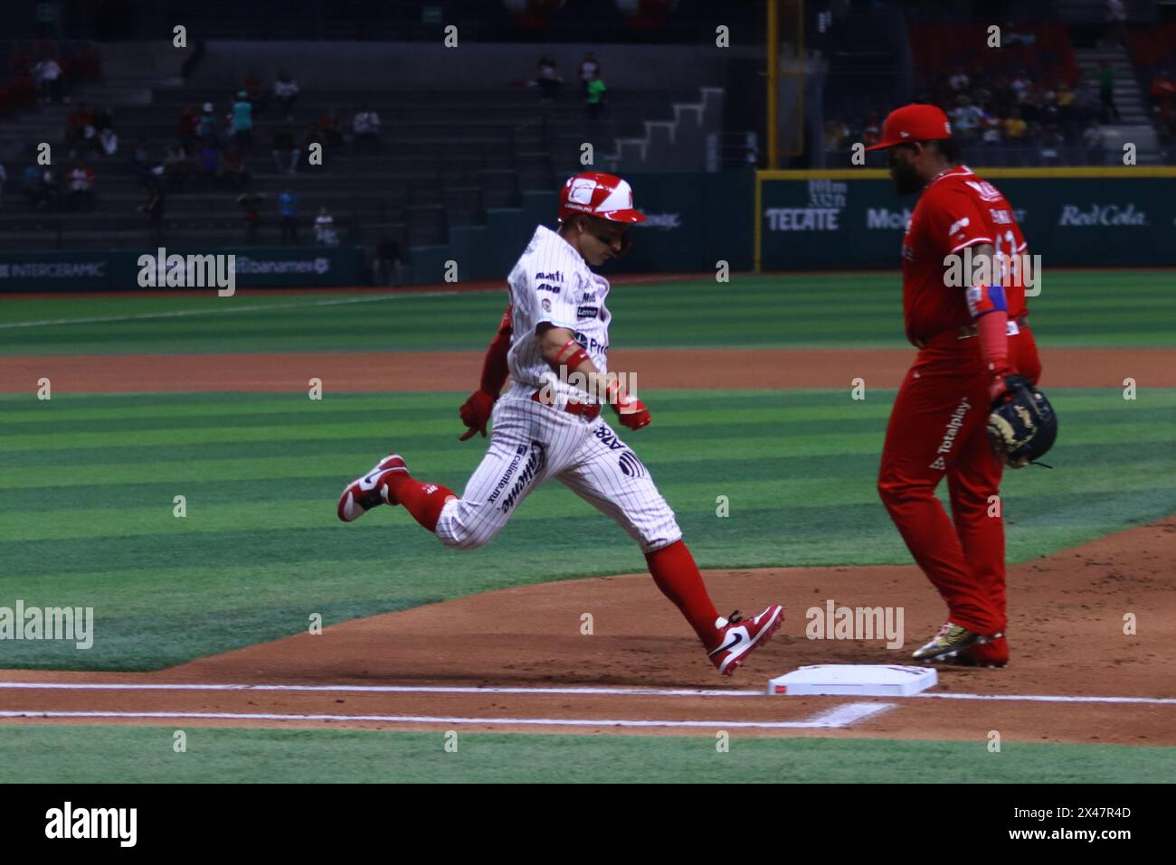 Edwin espinal hi-res stock photography and images - Alamy