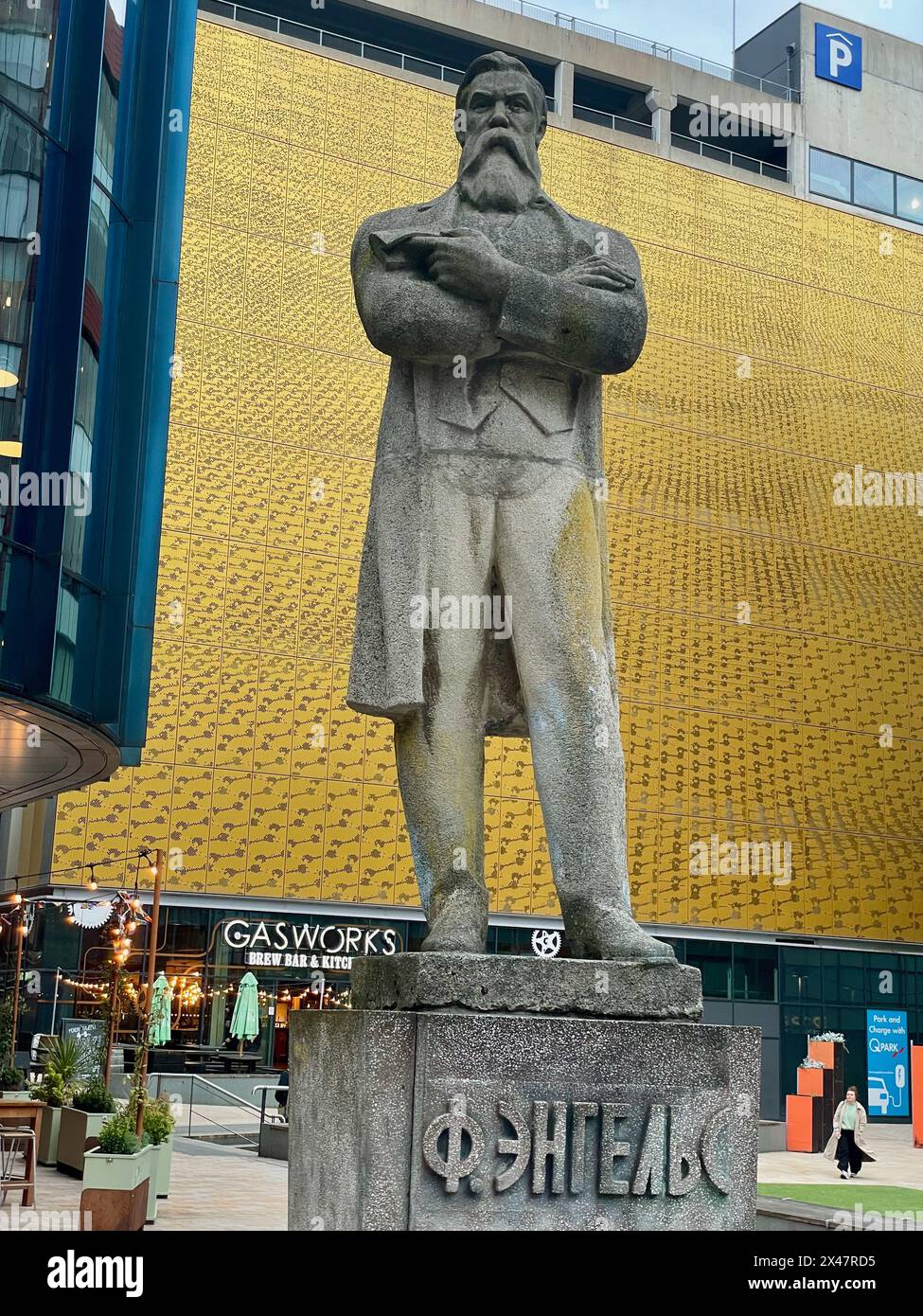 a statue of former manchester resident friedrich engels in tony wilson ...