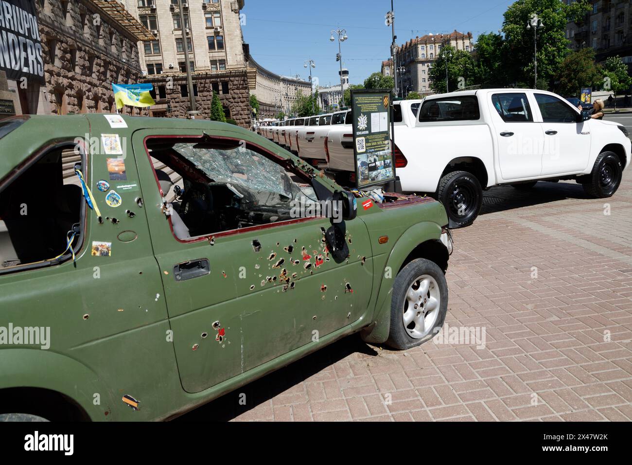 Toyota hilux army hi-res stock photography and images - Alamy
