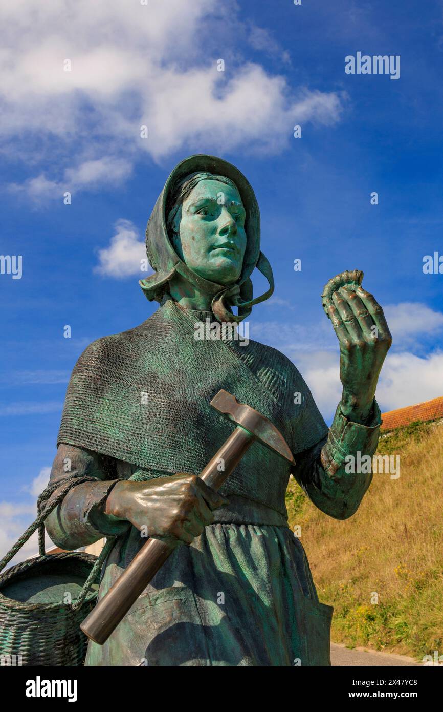 The statue of famous fossil hunter and palaeontologist Mary Anning by ...