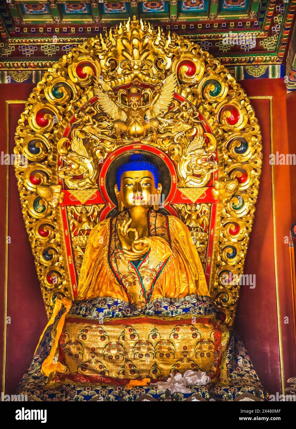 Buddha Hands of Peace altar offerings, Yonghe Temple, Beijing, China ...