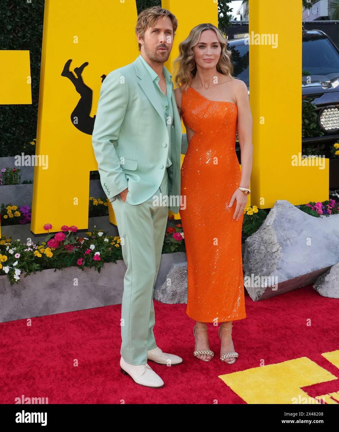 (L-R) Ryan Gosling and Emily Blunt at the Universal Pictures' THE FALL ...