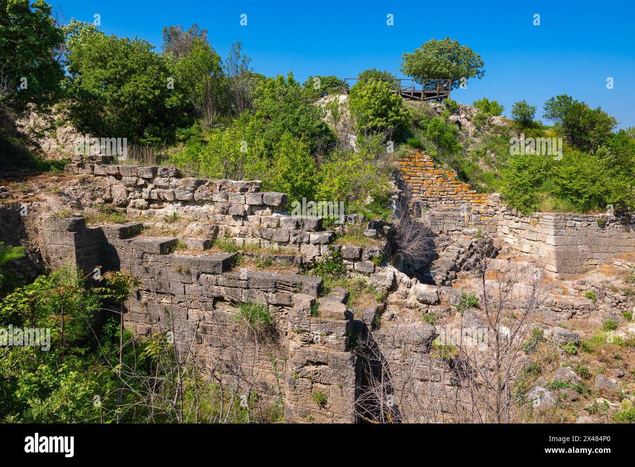 Troy ancient city ruins in the spring. Visit Turkey concept photo ...