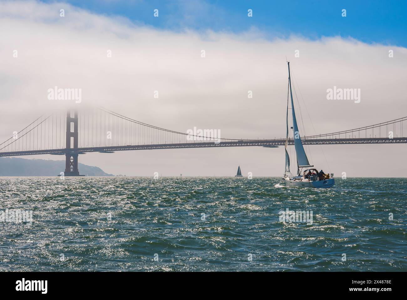 Golden gate bridge visible hi-res stock photography and images - Alamy