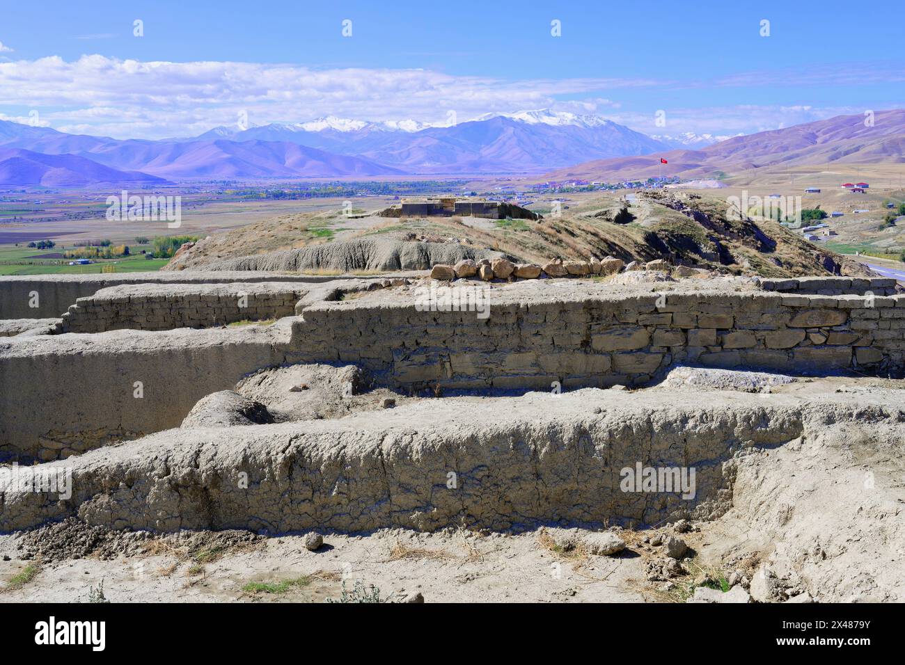 Ruins of the Urartian citadel of Cavustepe, Van, Turkey Stock Photo - Alamy
