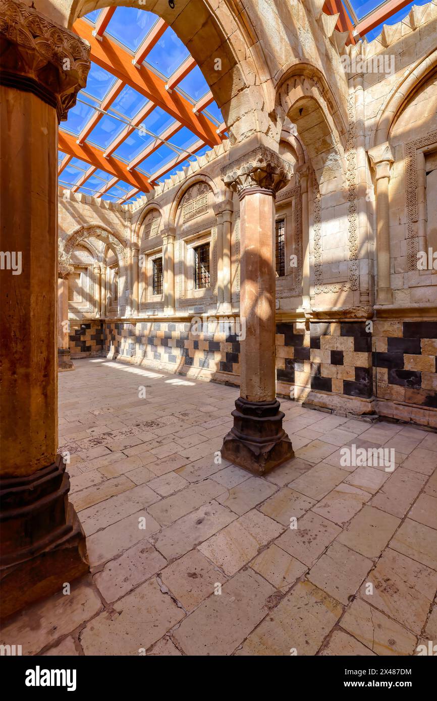 Ishak Pasha palace, Ceremonial Hall, Dogubayazit, Turkey Stock Photo ...
