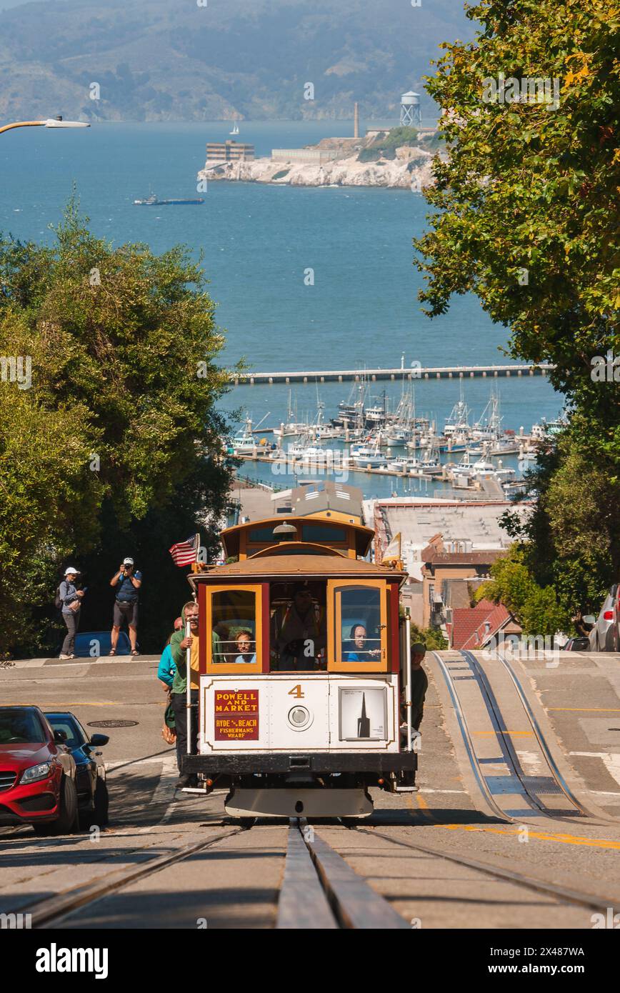 Iconic San Francisco Cable Car Ascending Steep Hill, Waterfront View ...