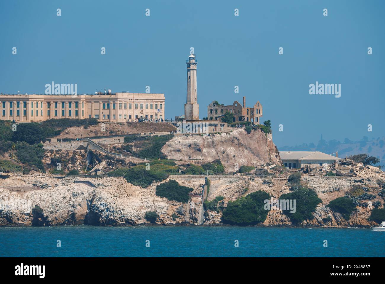 Alcatraz Island, San Francisco Bay Historical Prison and Lighthouse ...
