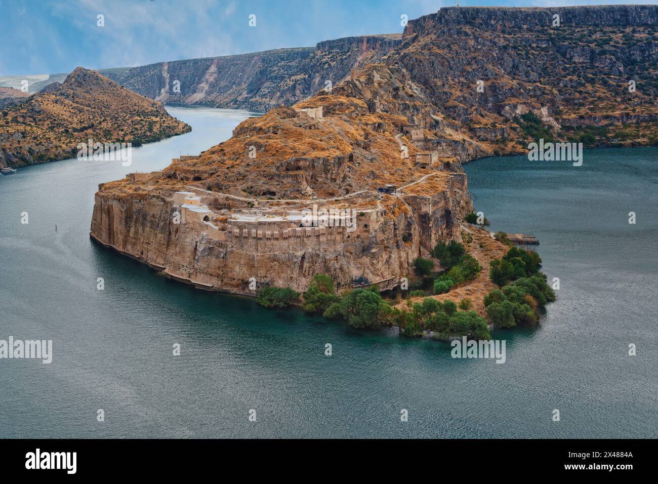Rumkale roman fortress on the Euphrates River, Halfeti, Turkey Stock ...