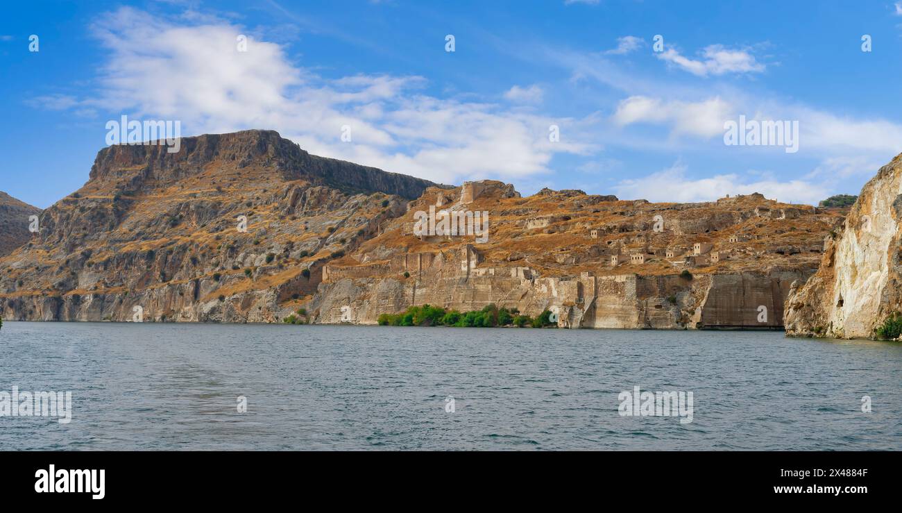 Rumkale roman fortress on the Euphrates River, Halfeti, Turkey Stock ...