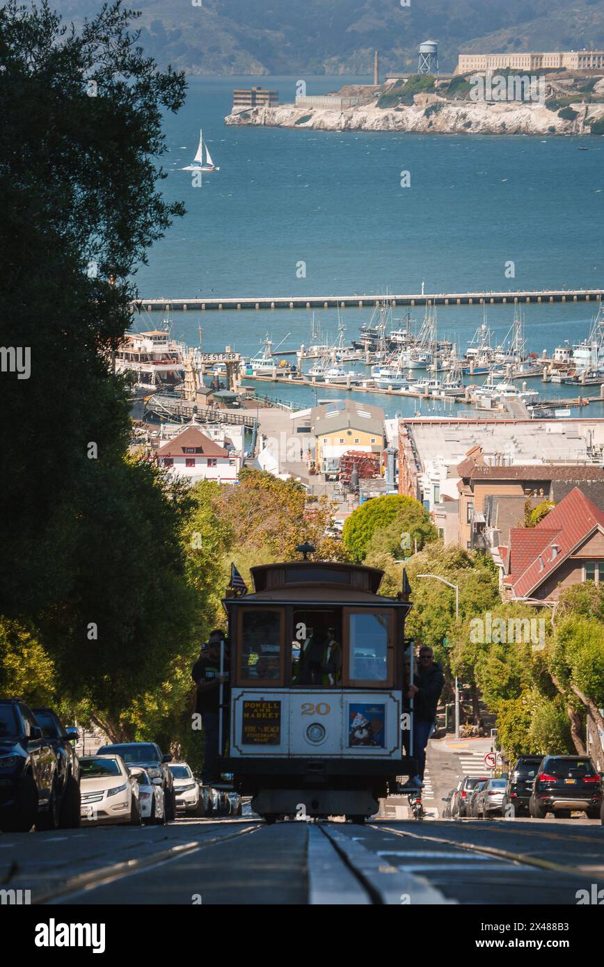 Hilly san francisco streets hi-res stock photography and images - Alamy
