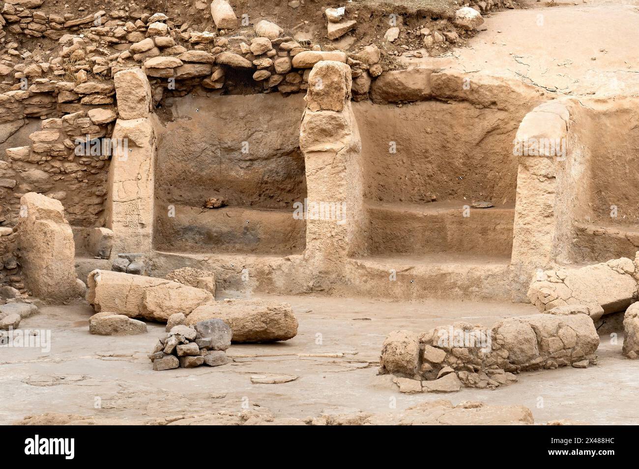 Neolithic archaeological site of Karahan Tepe, Circular stone structure ...