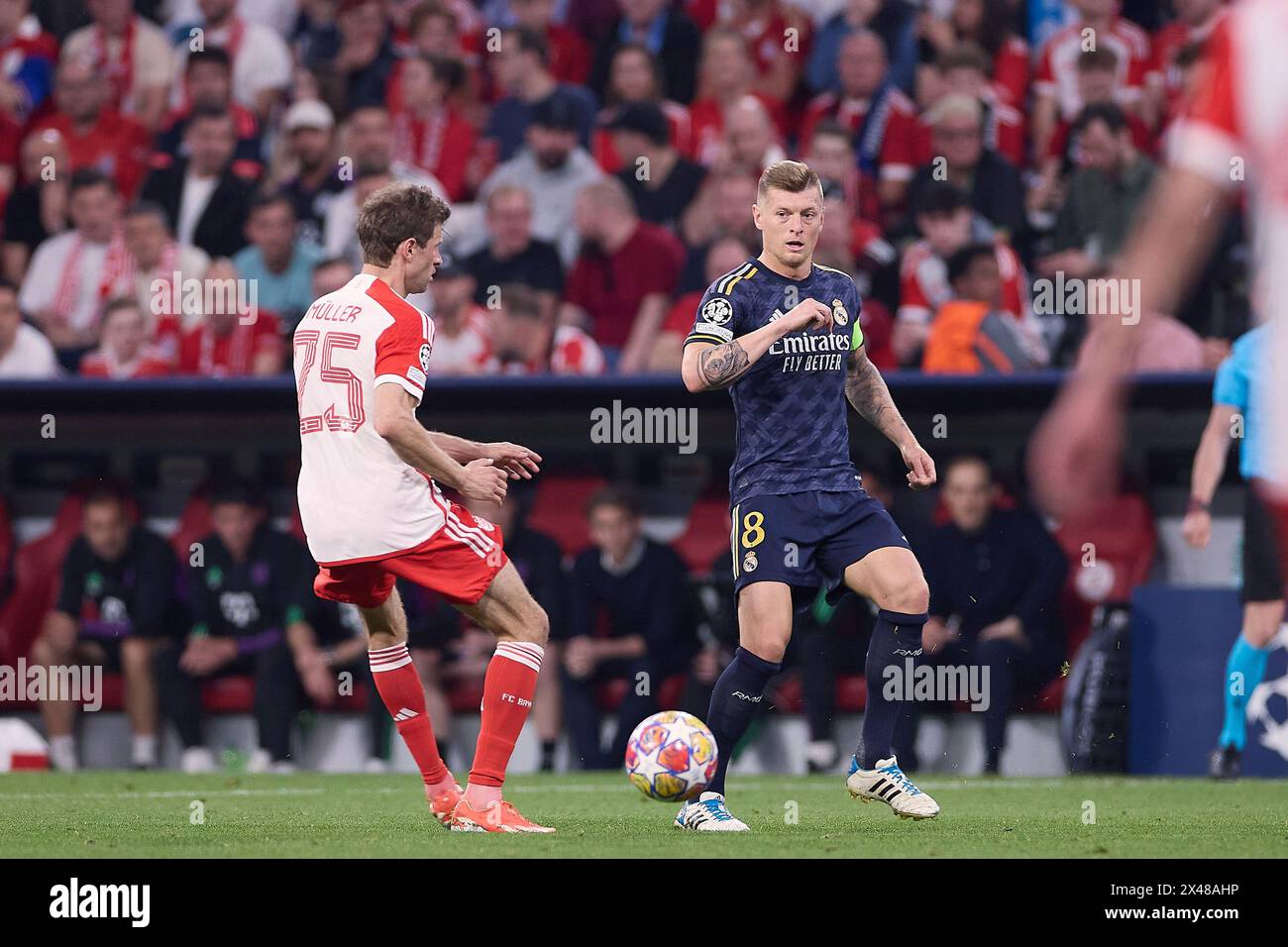 Toni kroos thomas muller hi-res stock photography and images - Alamy