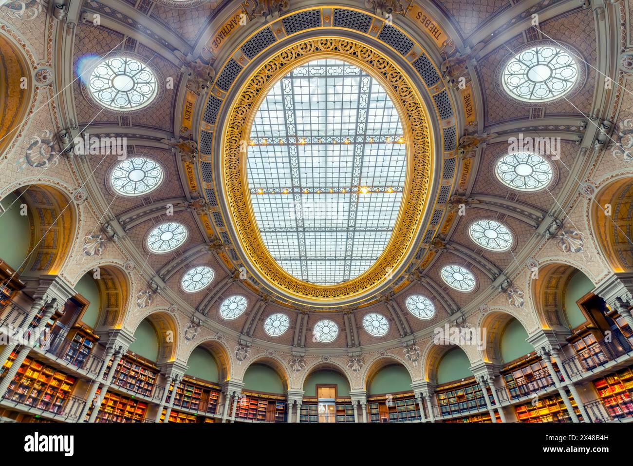 Bibliotheque nationale paris hi-res stock photography and images - Alamy