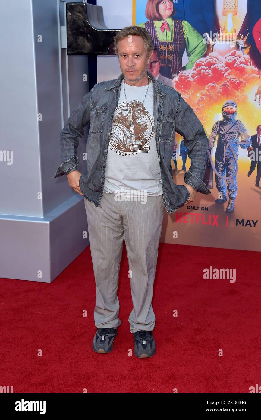 Pauly Shore bei der Premiere des Netflix-Films Unfrosted im Egyptian ...