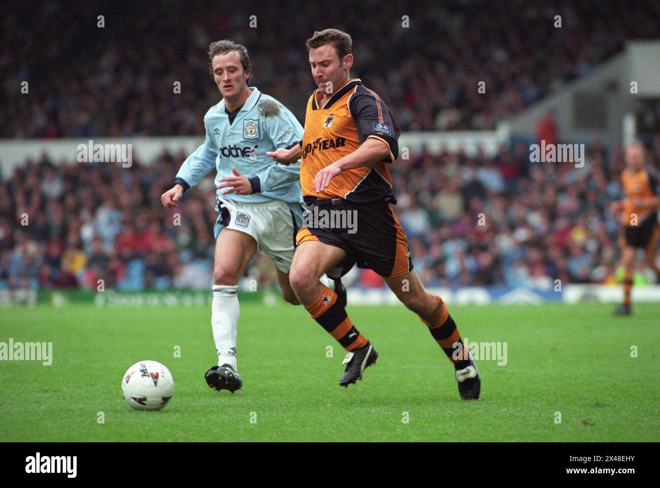 MANCHESTER CITY V WOLVES AT MAINE ROAD 27/10/96 0-1 Robbie Dennison and ...