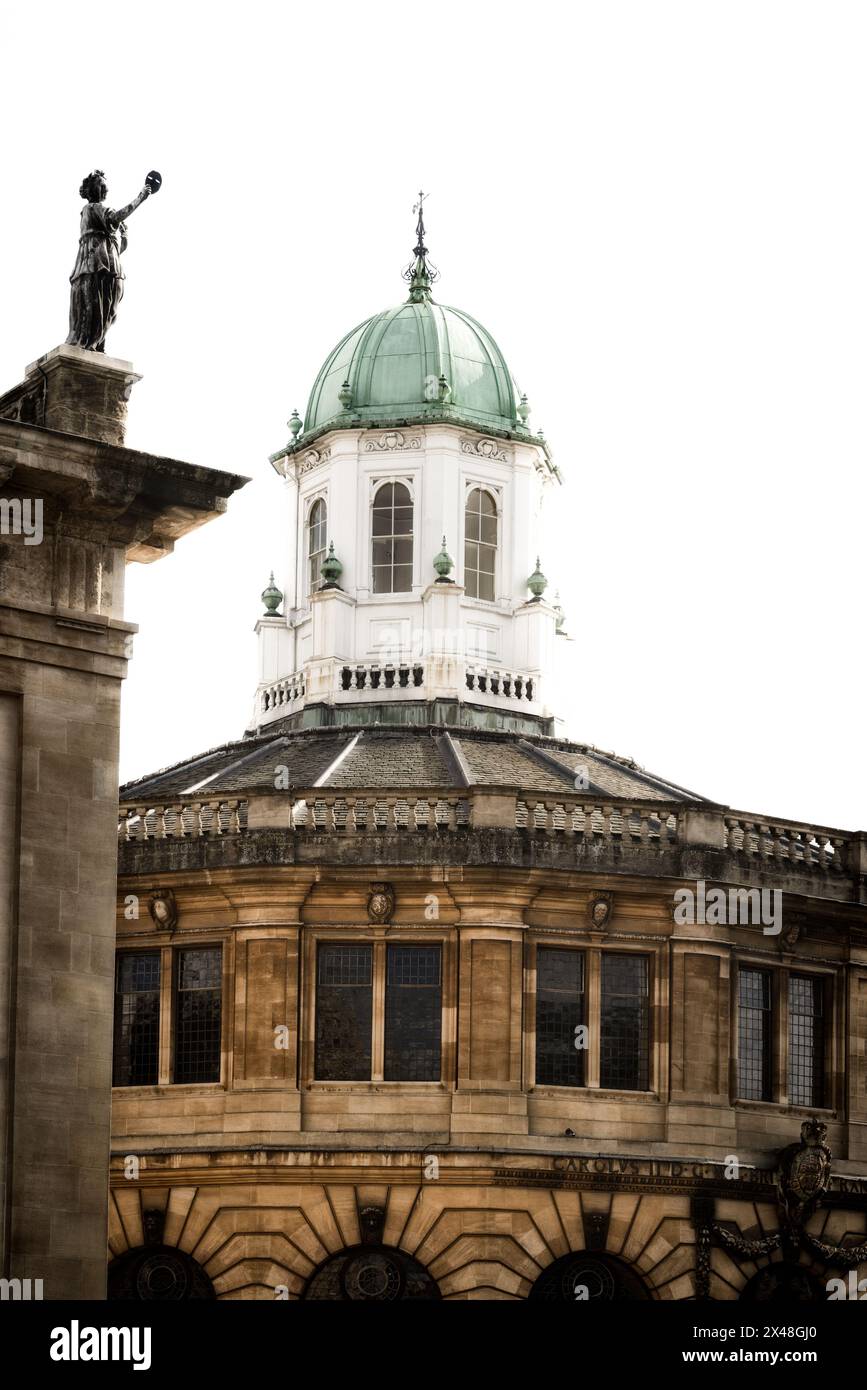Sheldonian exterior hi-res stock photography and images - Alamy