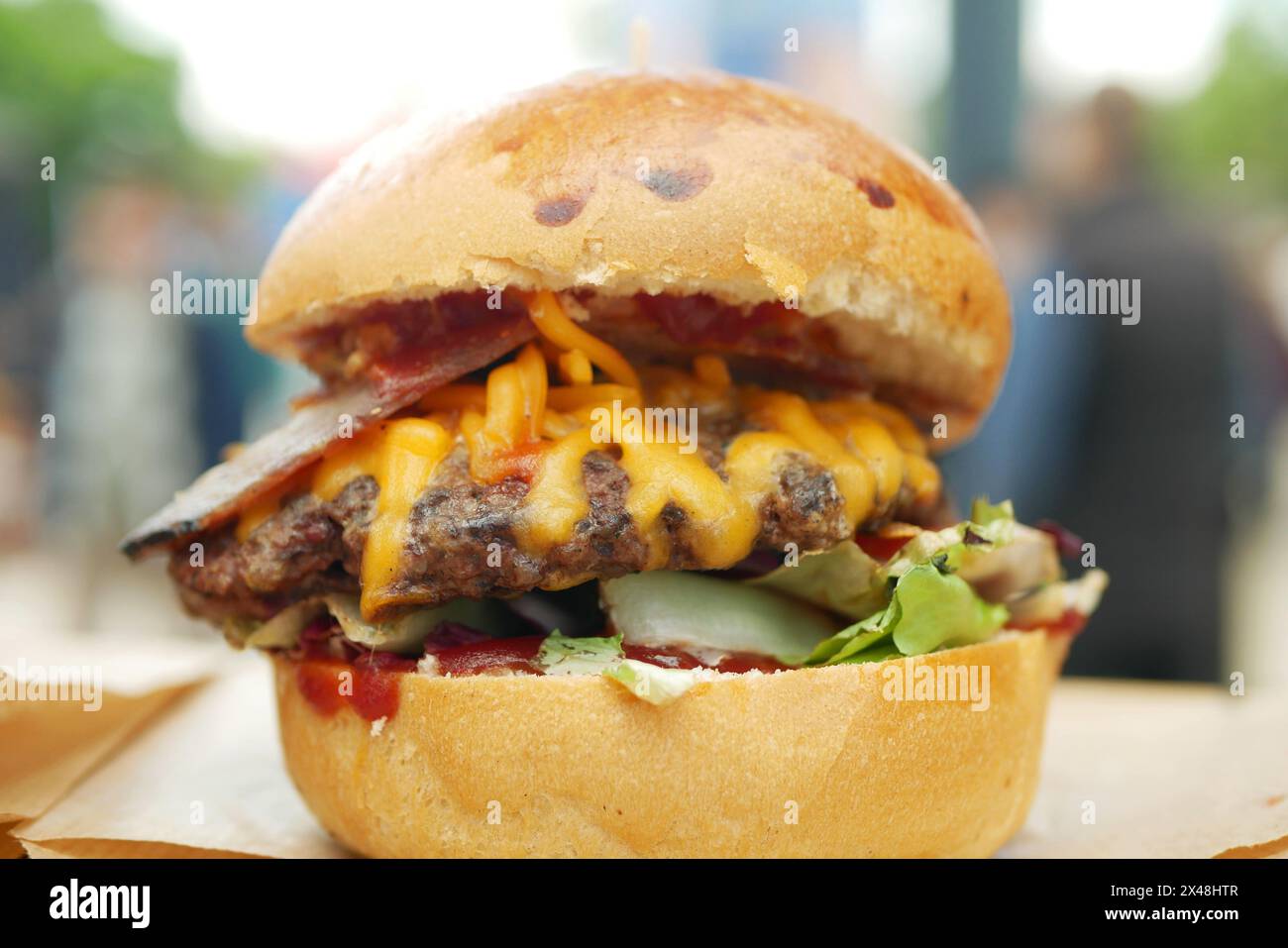 Burger tasty street city cheese bacon lettuce macro fast food grill ...