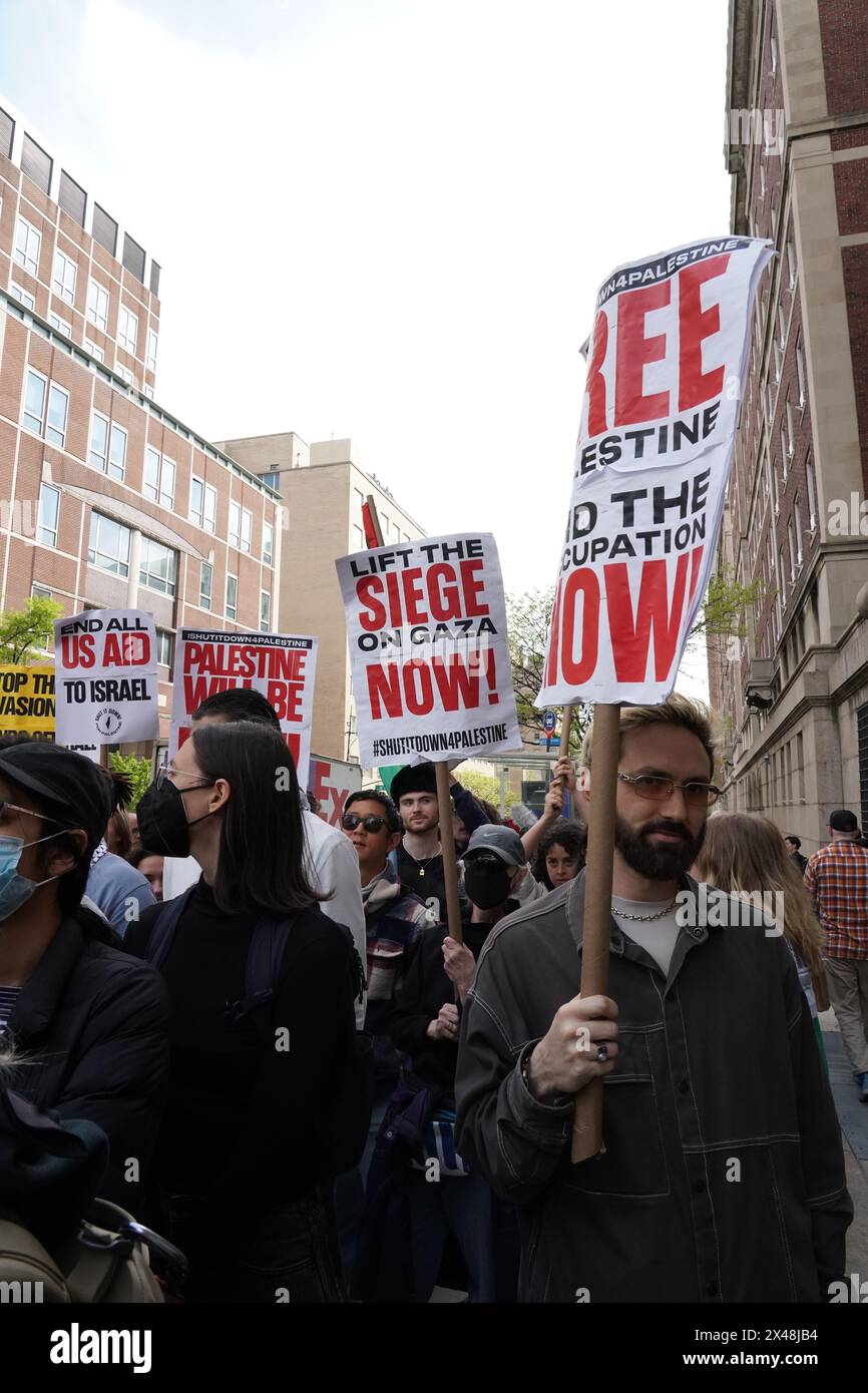 Columbia university protests hi-res stock photography and images - Alamy