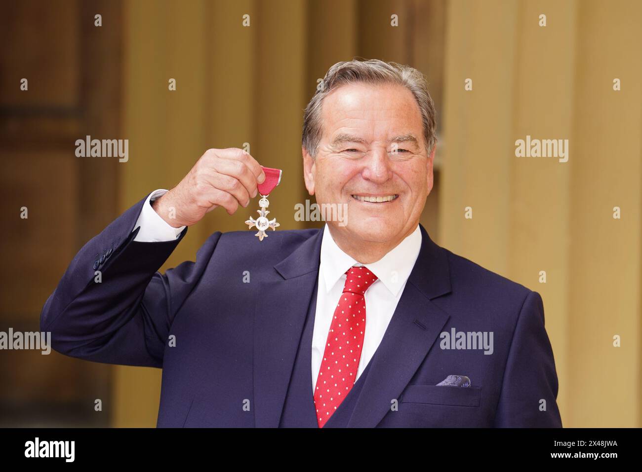 Mr. Robert Stelling (Jeff Stelling), lately Broadcaster, Sky Sports ...