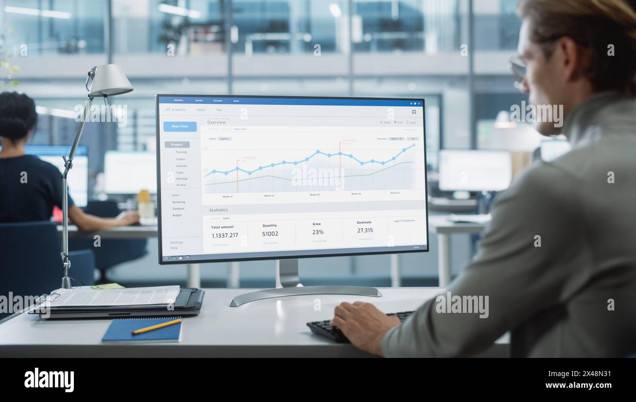 Close up over the shoulder shot professional digital hi-res stock photography and images - Alamy