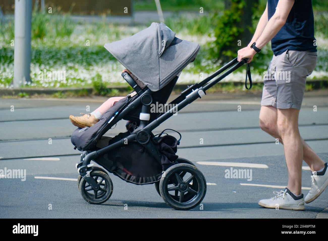 Child basic security hi-res stock photography and images - Alamy