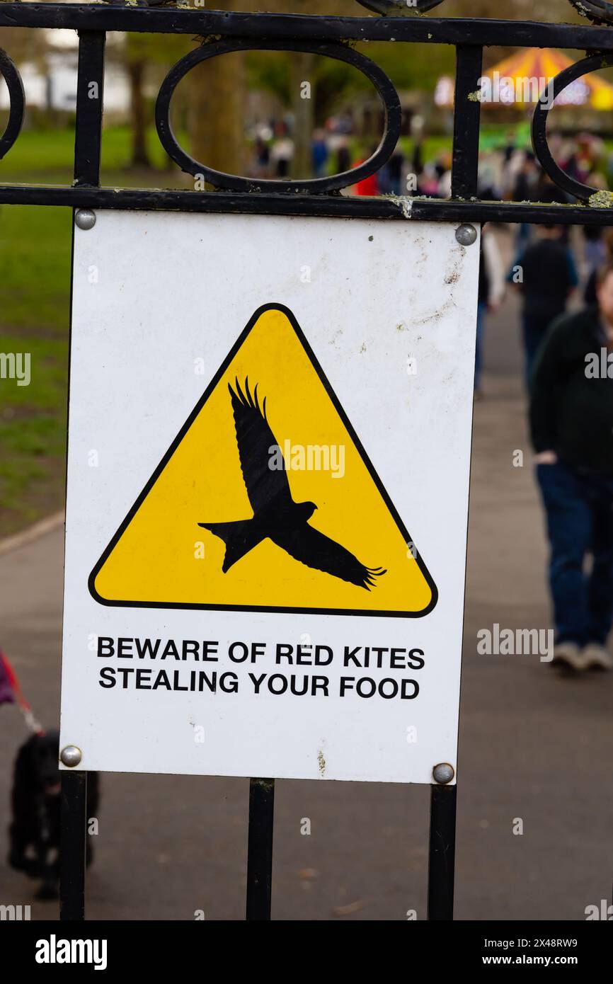Beware of red kites hi-res stock photography and images - Alamy