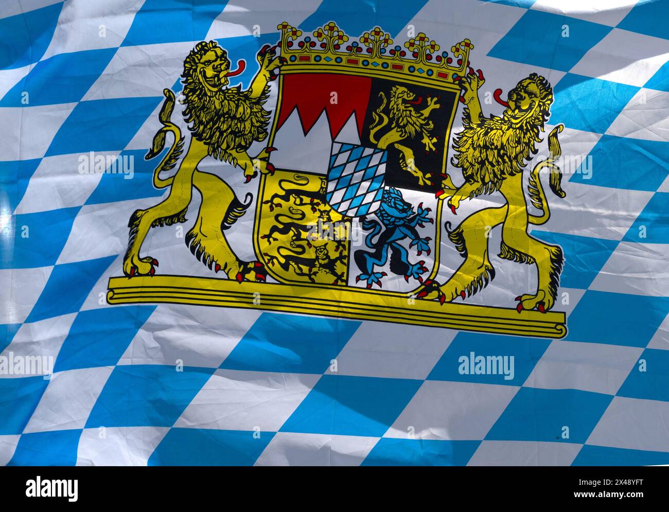 Bavarian national flag with coat of arms Stock Photo - Alamy