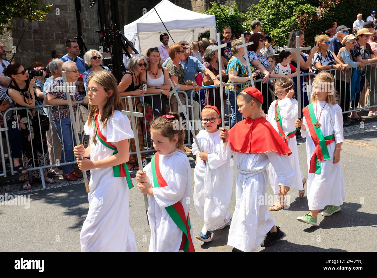 Le Dorat, France. Septennial ostensions of Dorat which celebrate the ...