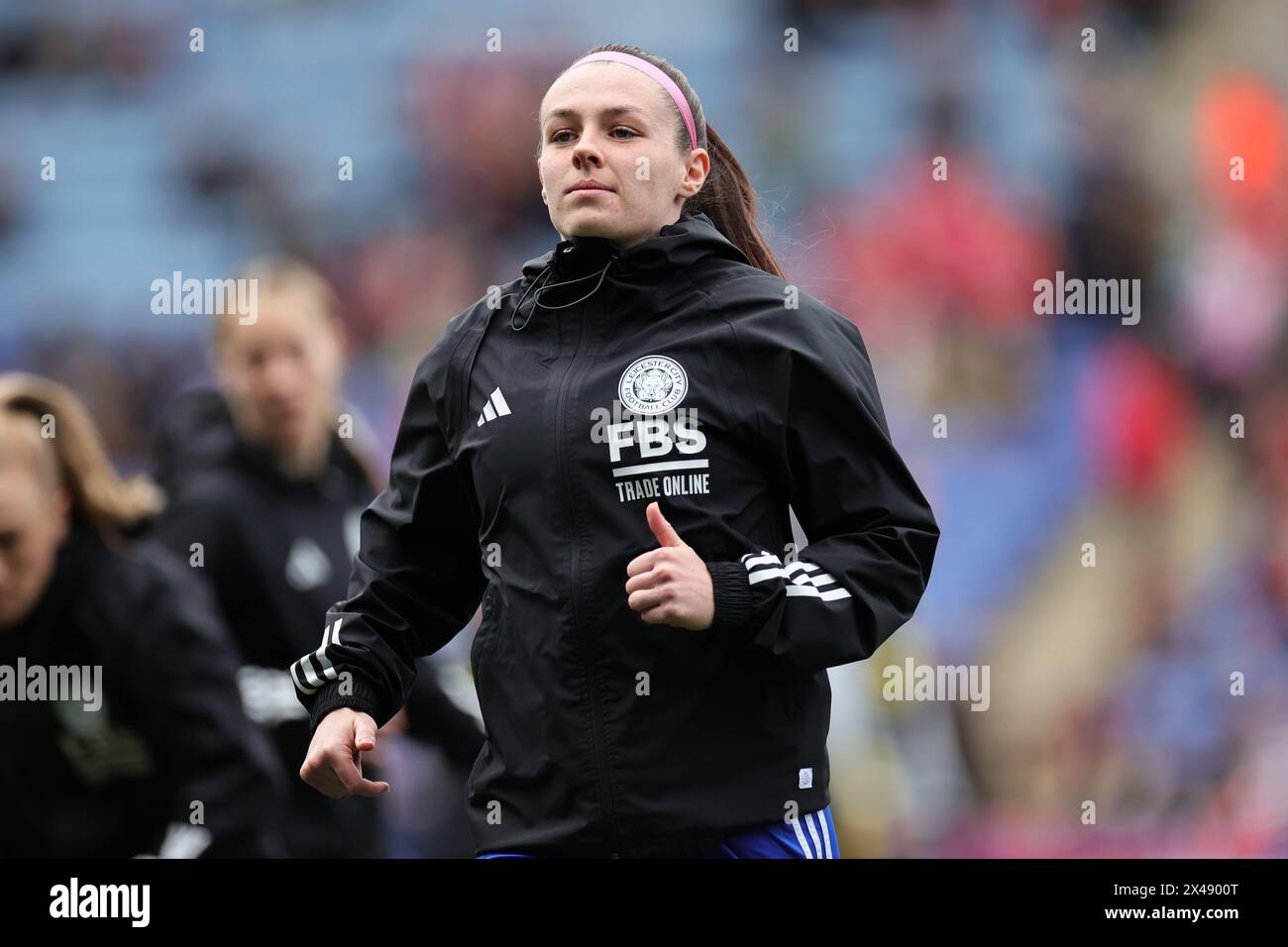 Sam Tierney of Leicester City Women warms up ahead of the Barclays ...