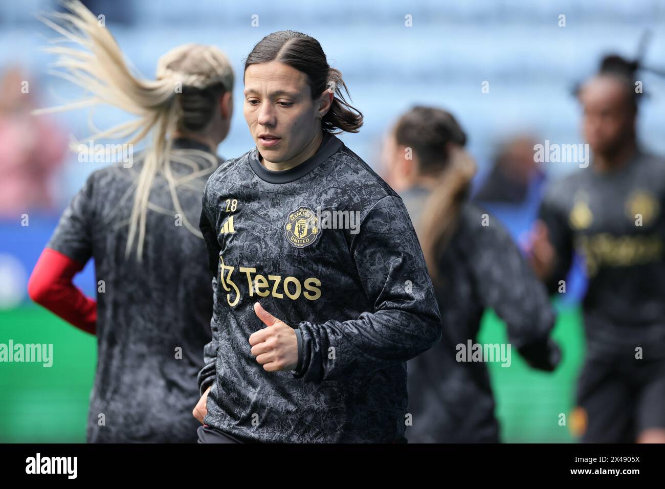 Rachel Williams of Manchester United warms up ahead of the Barclays ...