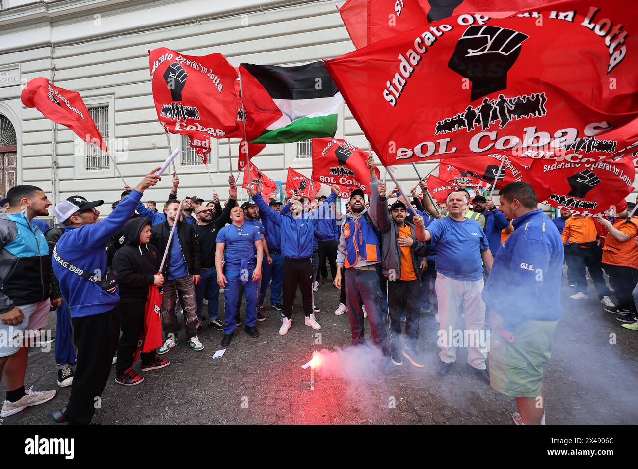 Napoli, Italy, 1 May 2024. People during the May Day demonstration ...