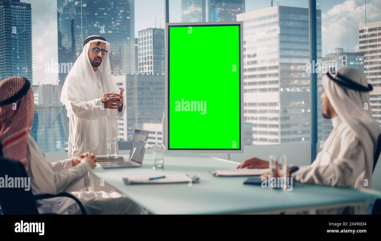 Emirati Businessman Holds Meeting Presentation for Business Partners ...