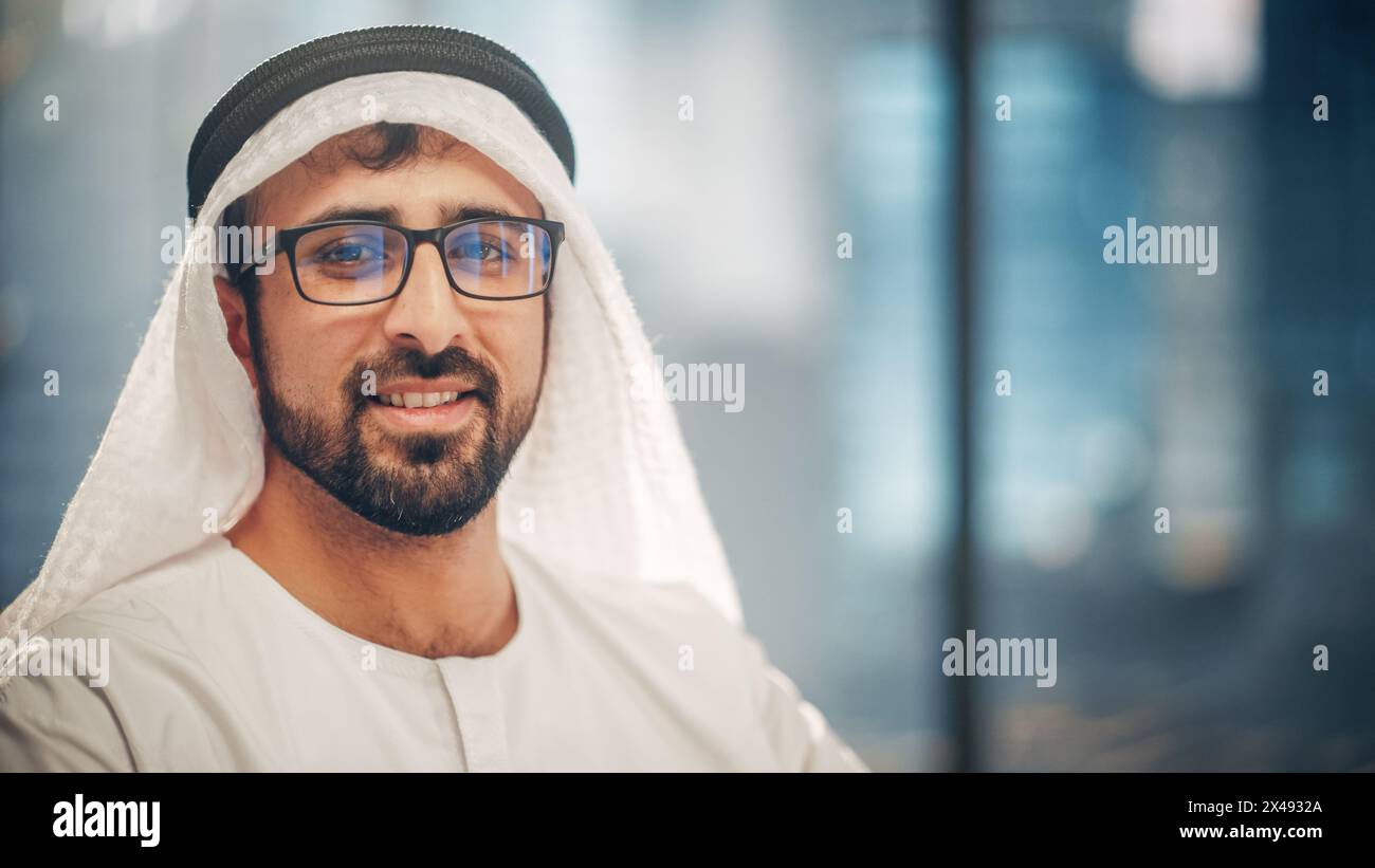 Portrait of Successful Arab Businessman in Traditional Outfit Gently ...