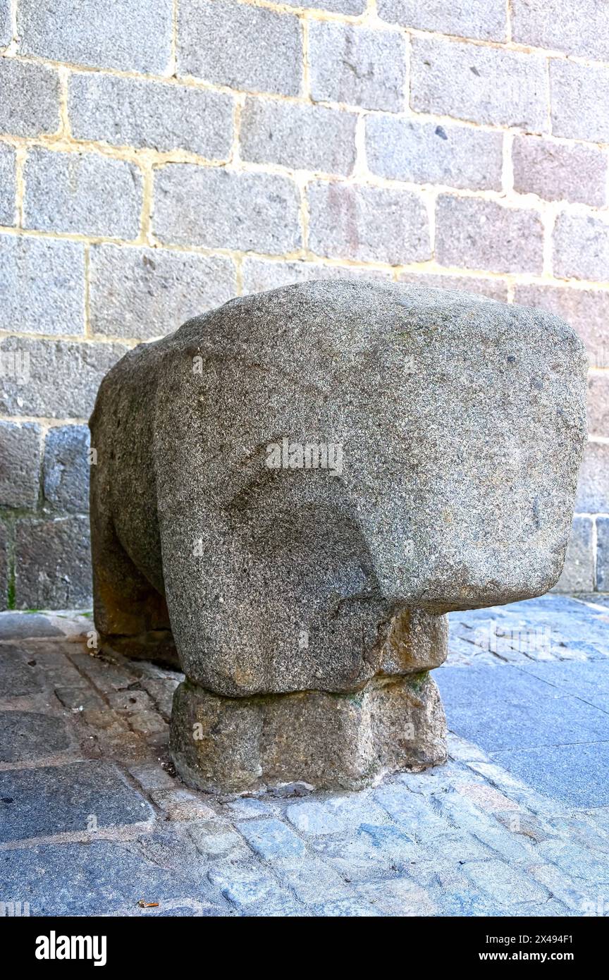 Palacio de los Verdugo, medieval exterior building architecture, Avila ...