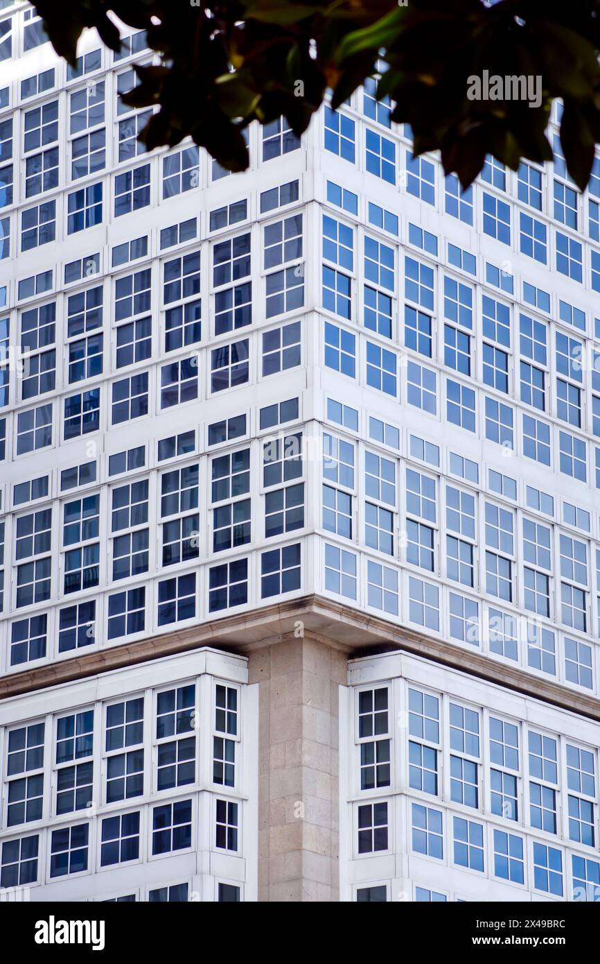 Building whose façade is made up of windows Stock Photo - Alamy