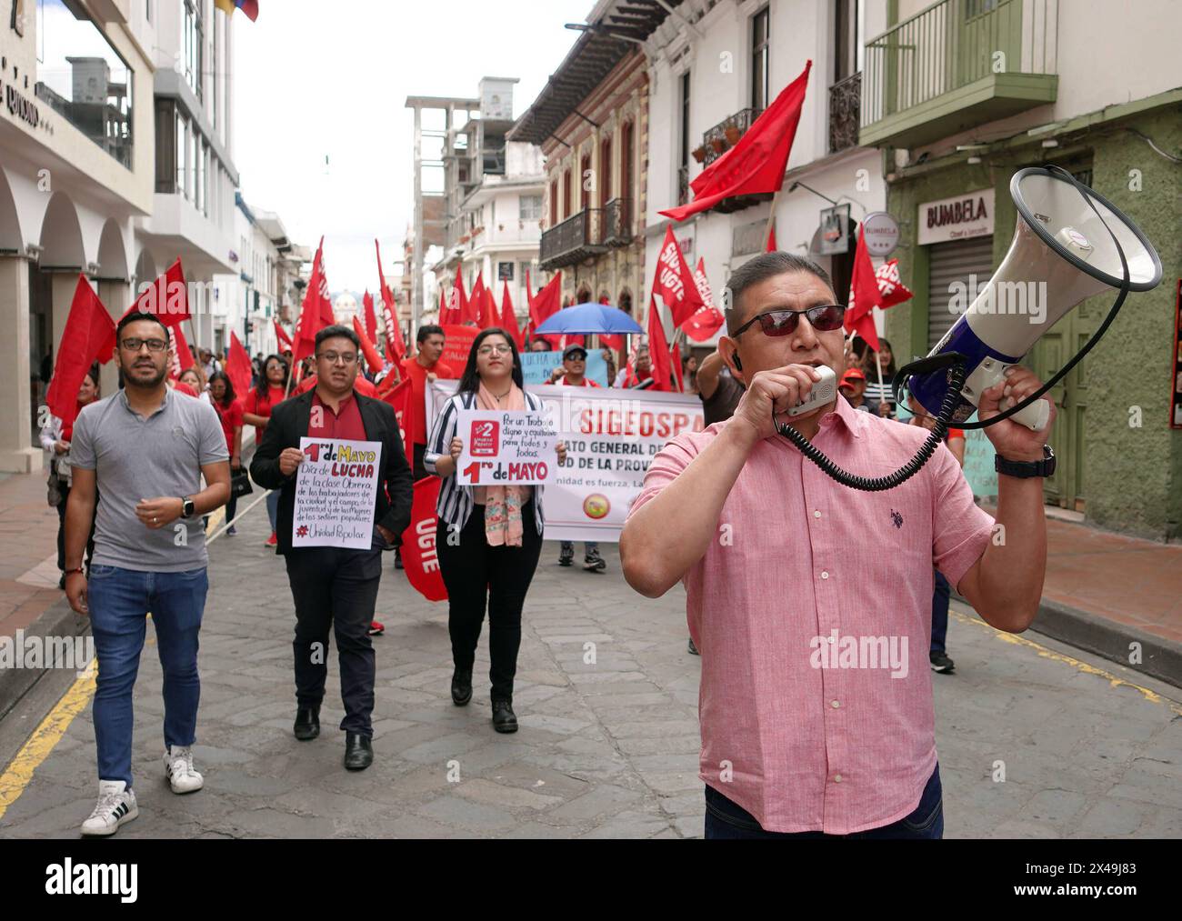 1 de mayo dia del trabajo hi-res stock photography and images - Alamy