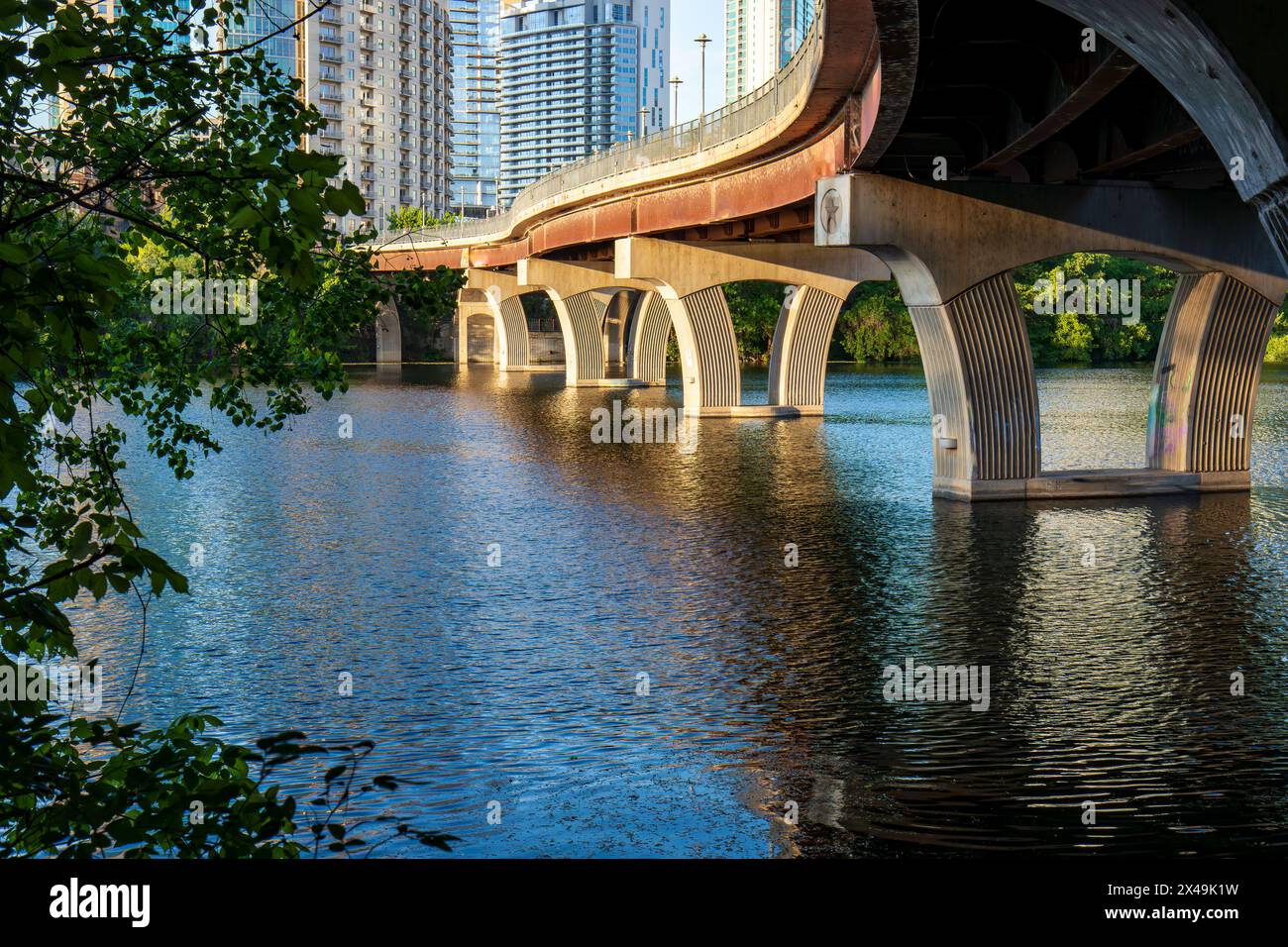 Town Lake and Lady Bird Lake, the Ann and Roy Butler Trail bridge in ...