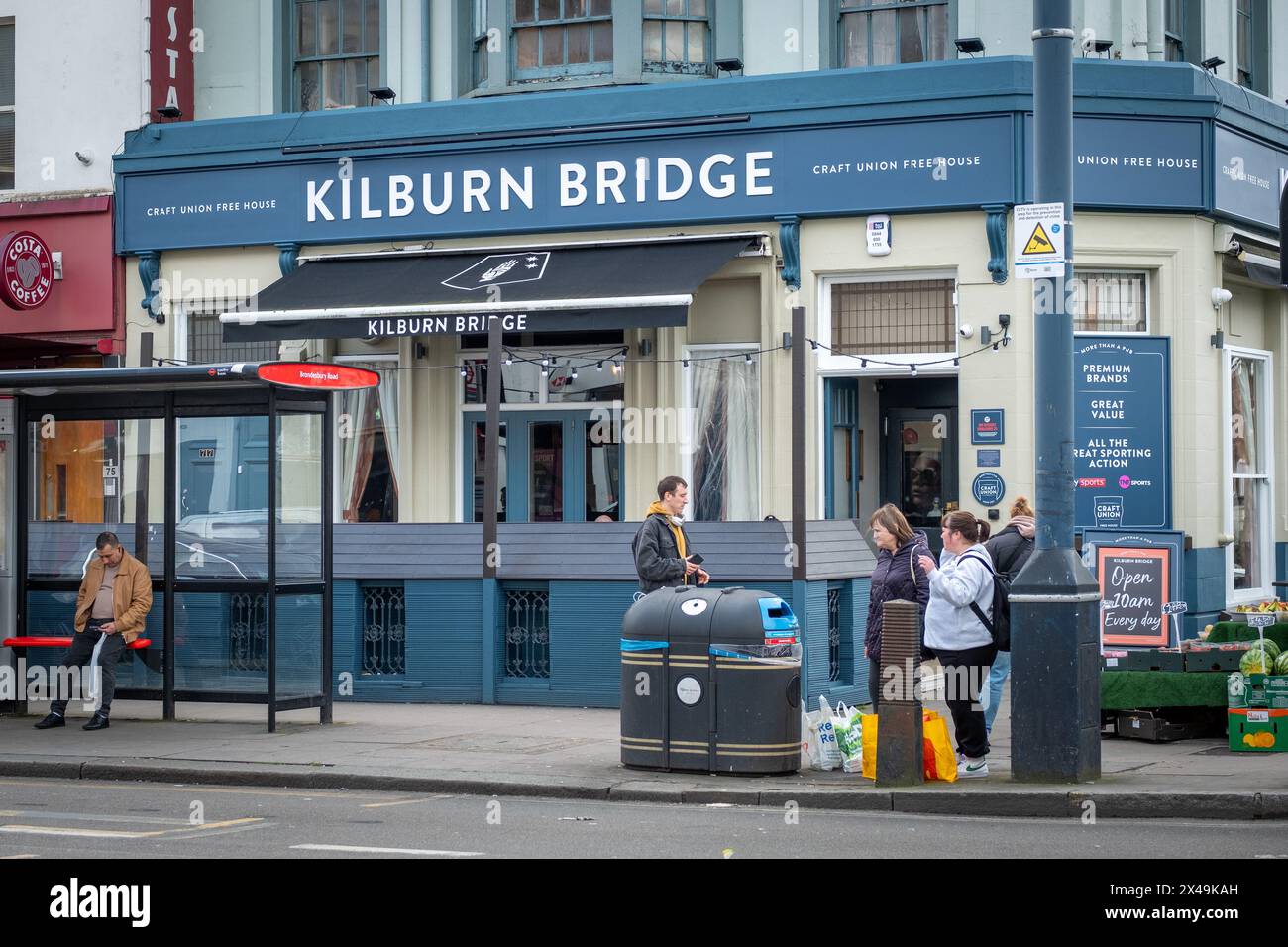 LONDON- APRIL 2nd, 2024: Kilburn Bridge pub on Kilburn High Road in NW6 ...