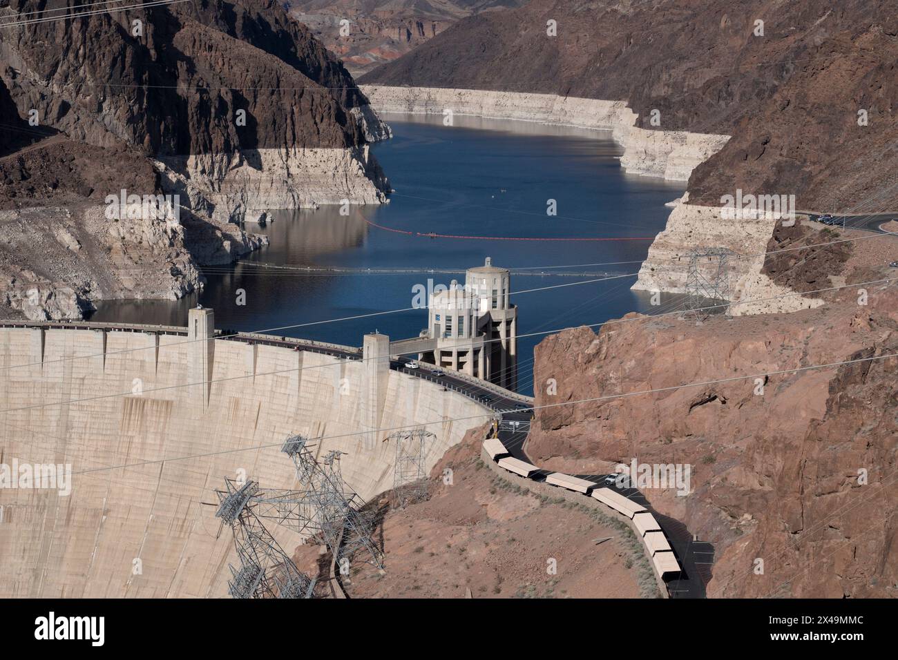 Water Level Behind Hoover Dam | What record-low water levels at the ...