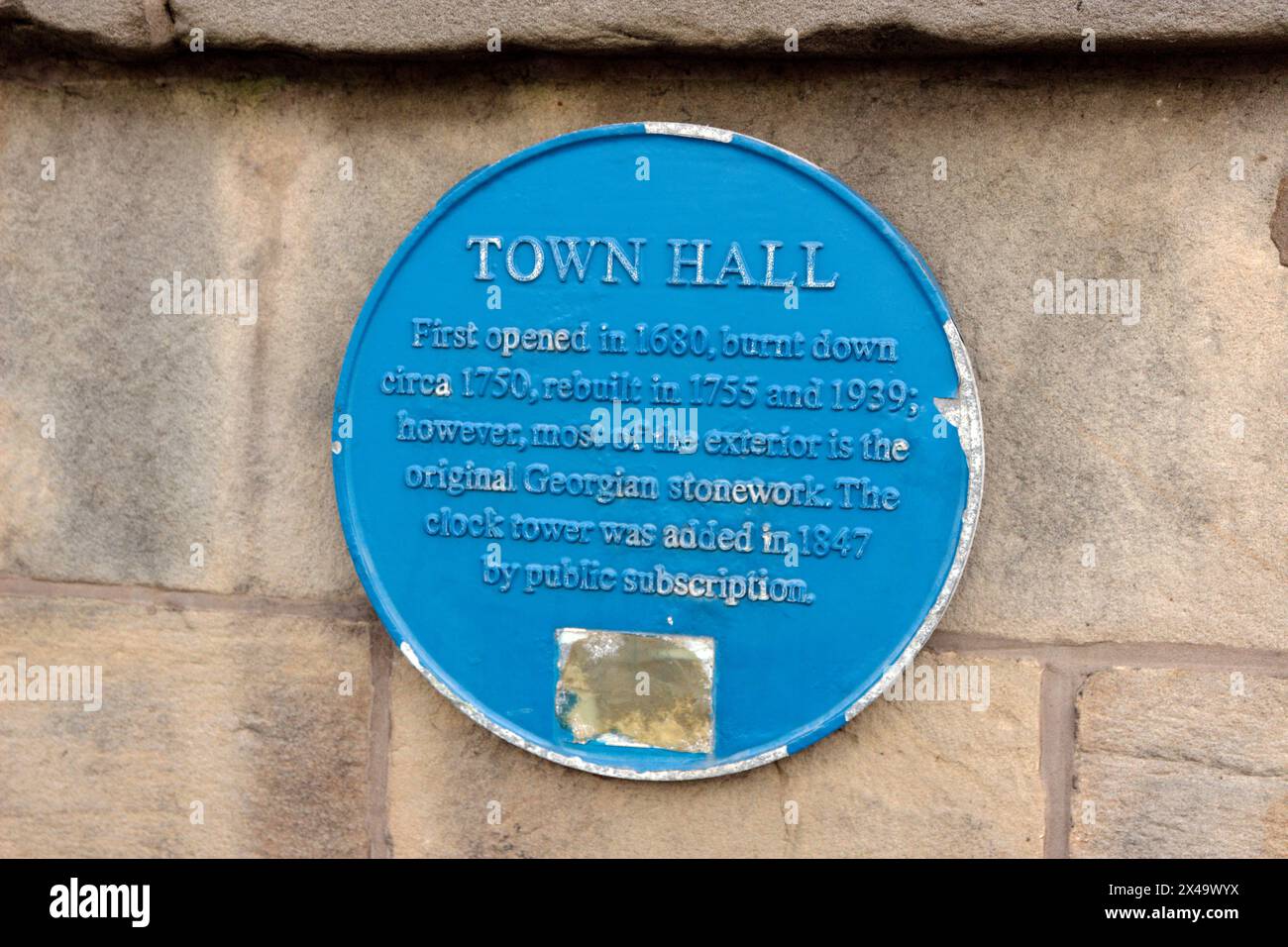 Town Hall blue plaque. High Street, Garstang Stock Photo - Alamy