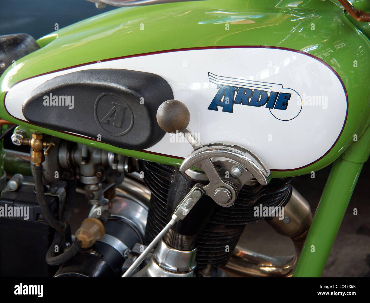 Rbk technology logo hi-res stock photography and images - Alamy