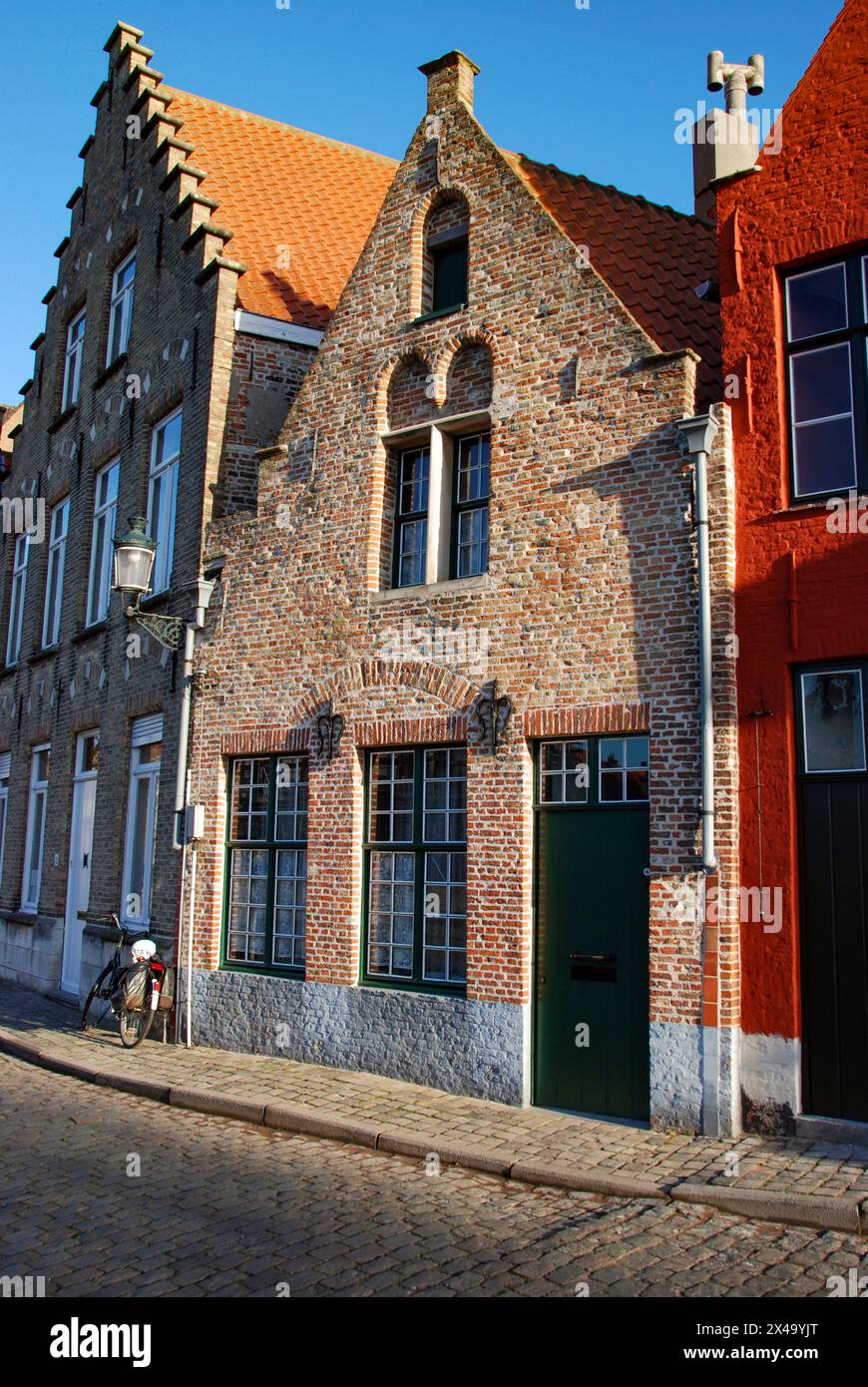 Traditional house in Bruges, Belgium Stock Photo - Alamy