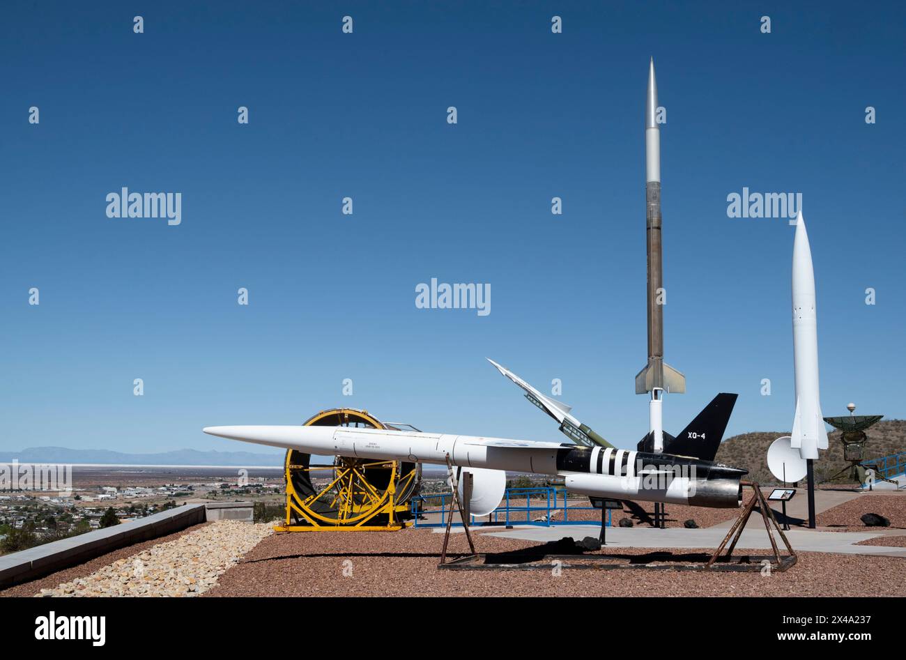 Ground to Air missile and Radar tracker at he Museum of Space History ...
