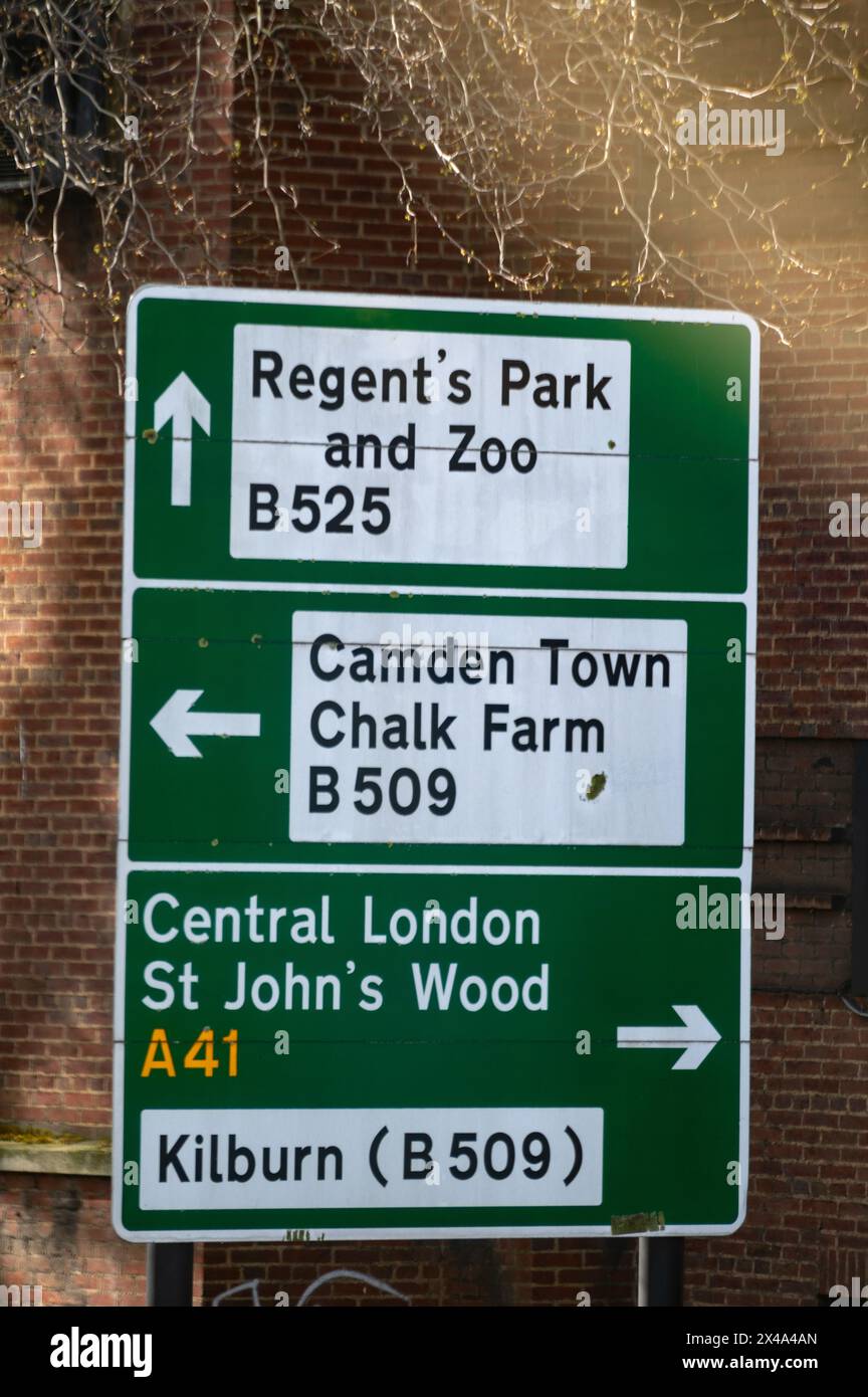 Transportation in London city, roads, road signes, street signes ...