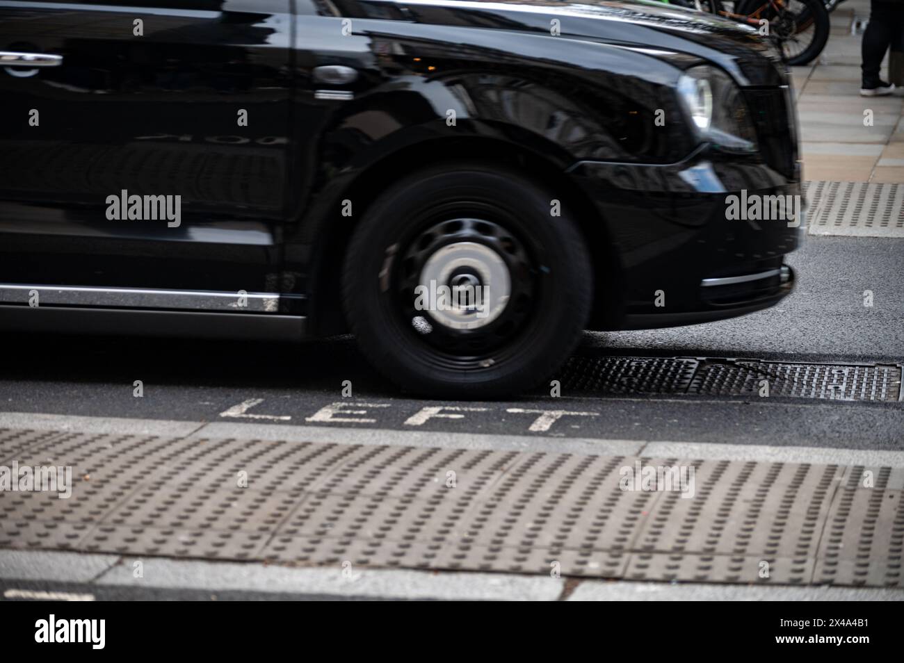 Transportation in London city, roads, road signes, street signes ...