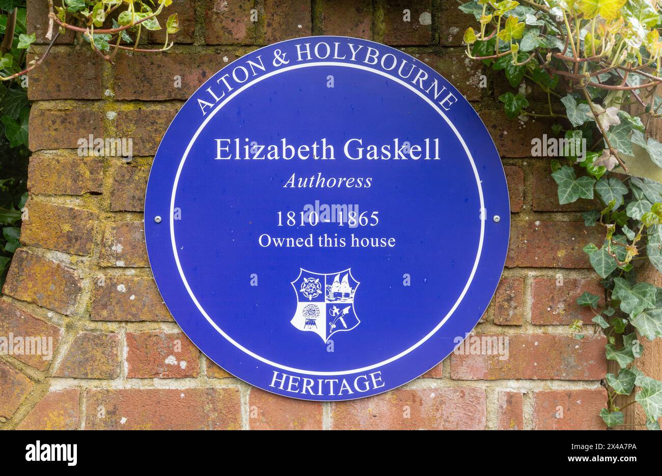 Blue plaque to Elizabeth Gaskell authoress on house she owned in ...