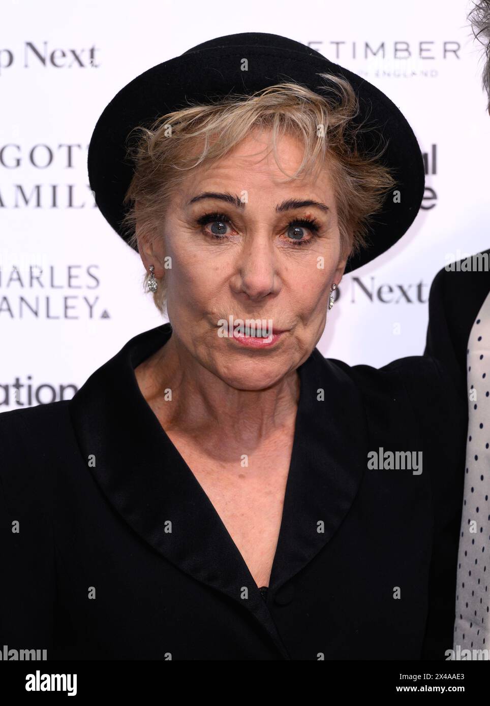 Zoewannamaker hi-res stock photography and images - Alamy