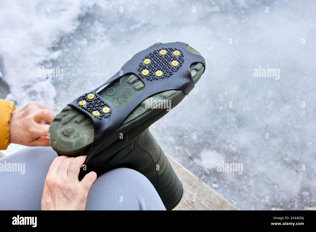 Bottom surfaces hi-res stock photography and images - Alamy