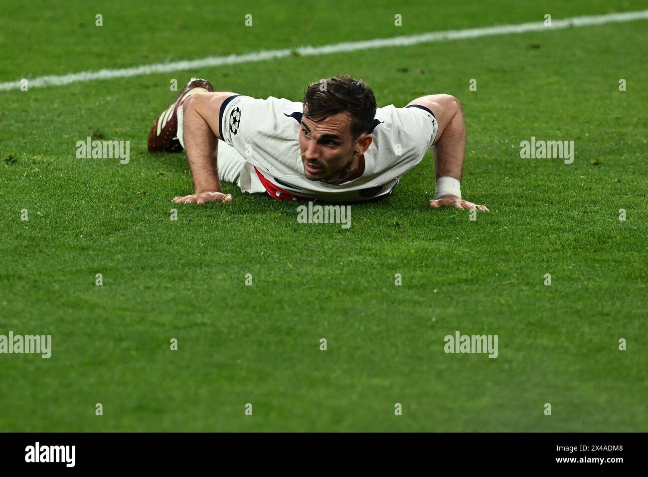 Paris Saint-Germain's Fabian Ruiz rues a missed chance during the UEFA ...